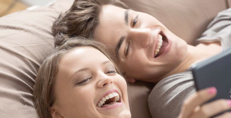 Glowy 10 – Microlab