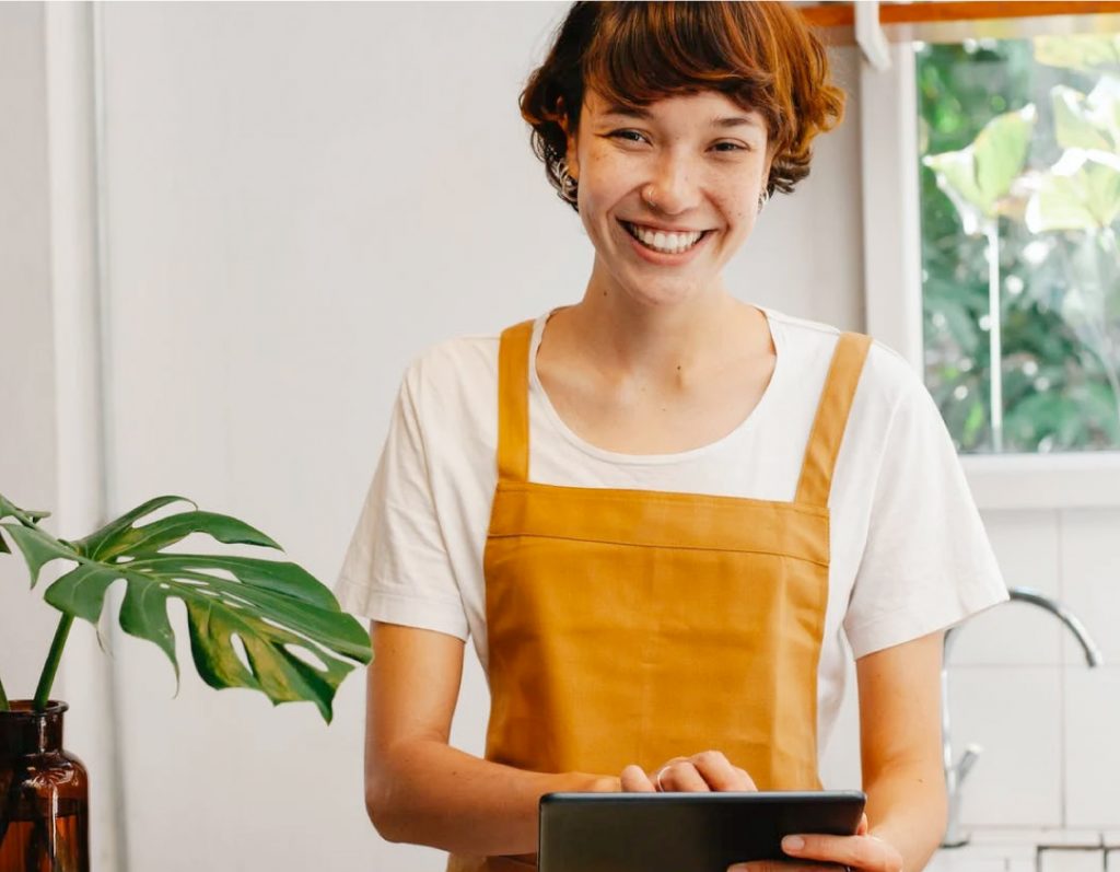 Glowy 10 – Microlab